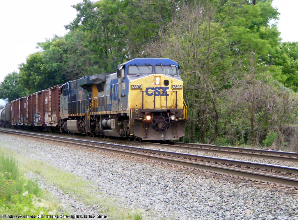 CSX 7898